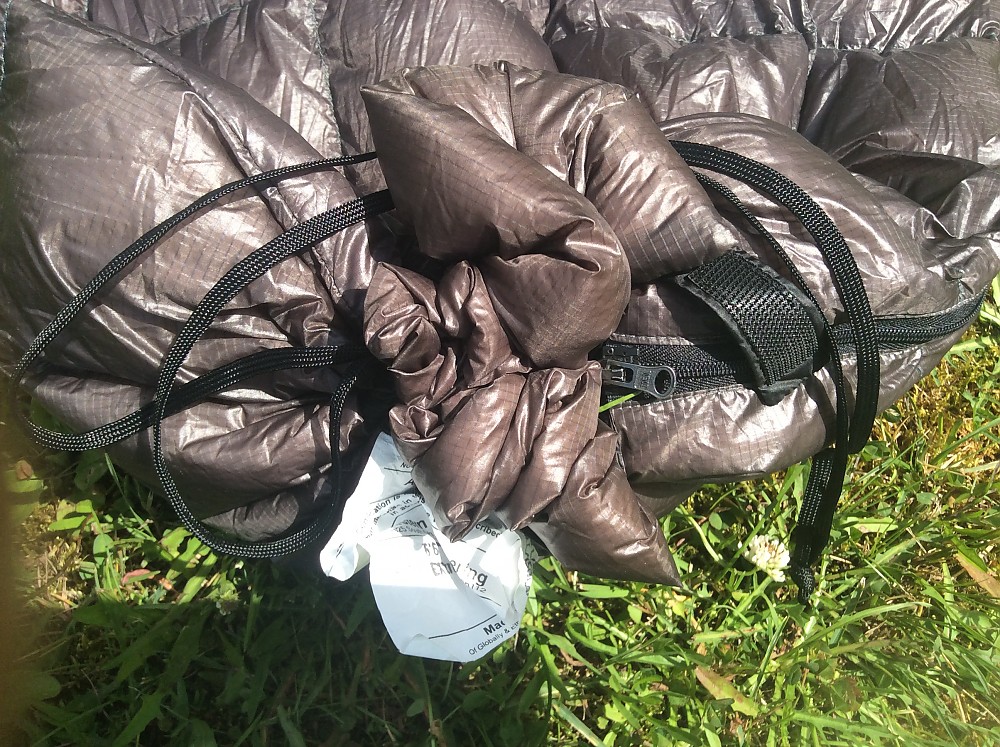 Western Mountaineering EverLite Reviews - Trailspace