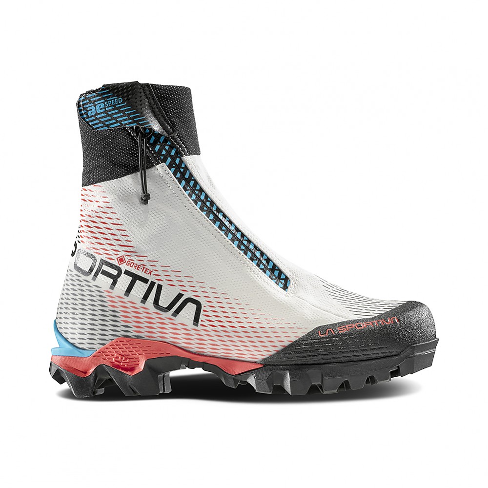 La Sportiva Aequilibrium Speed GTX Reviews - Trailspace