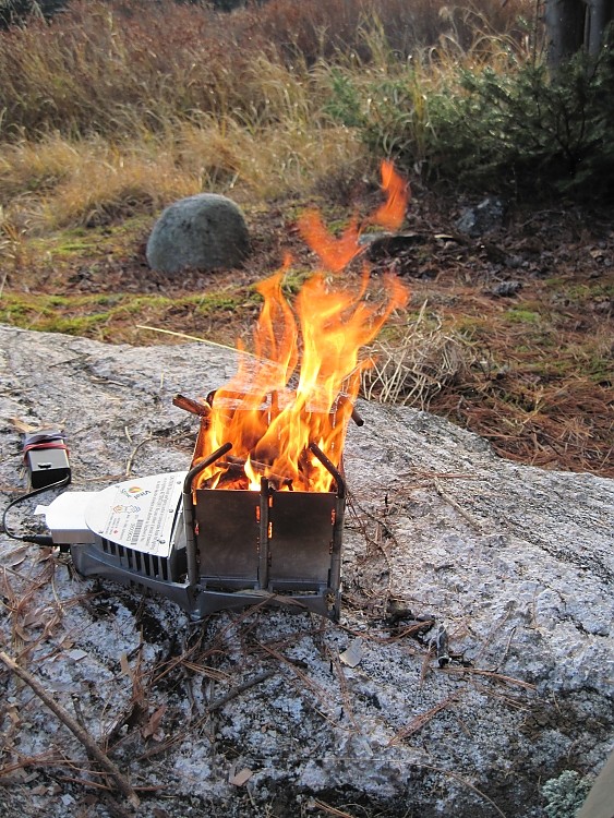 SolHuma VitalGrill Survival Stove Reviews - Trailspace