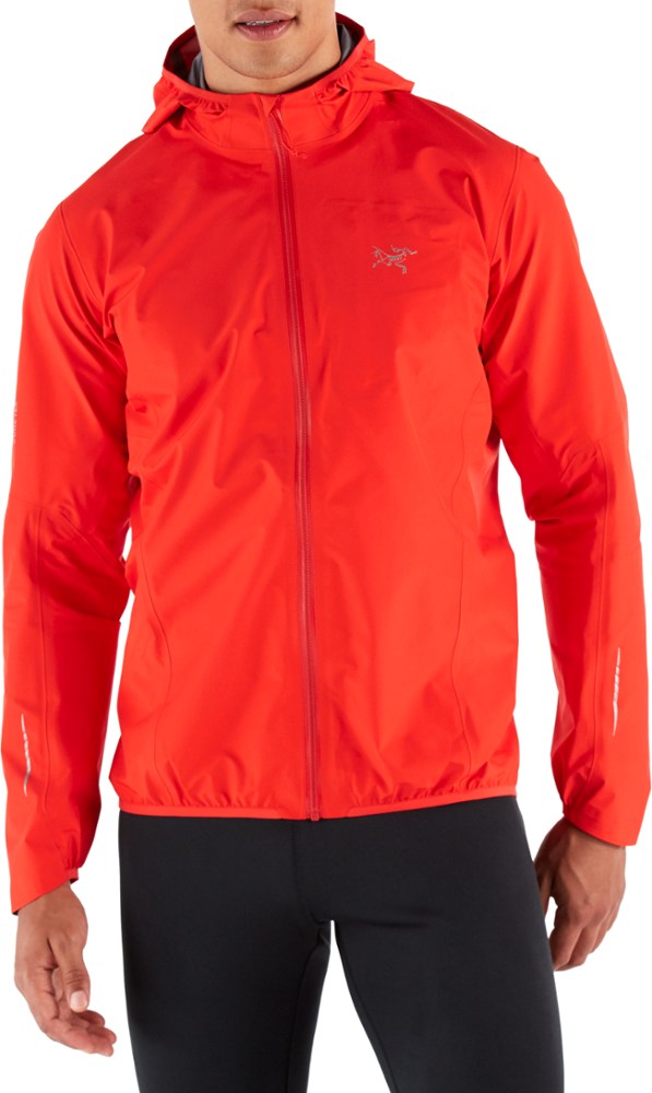 Arc'teryx Norvan Jacket Reviews - Trailspace