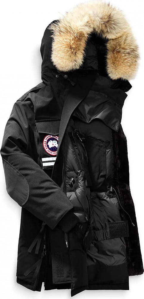 Canada Goose Snow Mantra Parka Reviews - Trailspace