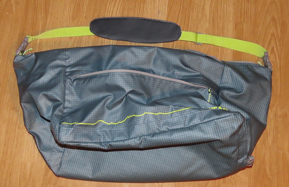 Ruffwear Haul Bag Reviews - Trailspace