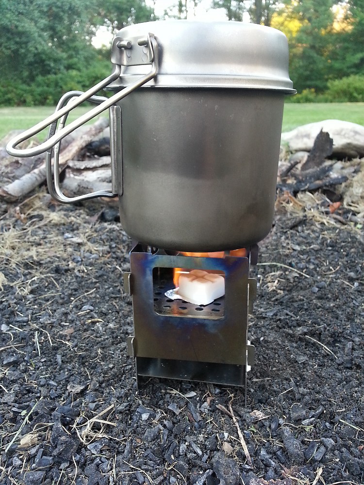 Bushcraft Essentials Bushbox Titanium Outdoor Pocket Stove Reviews ...