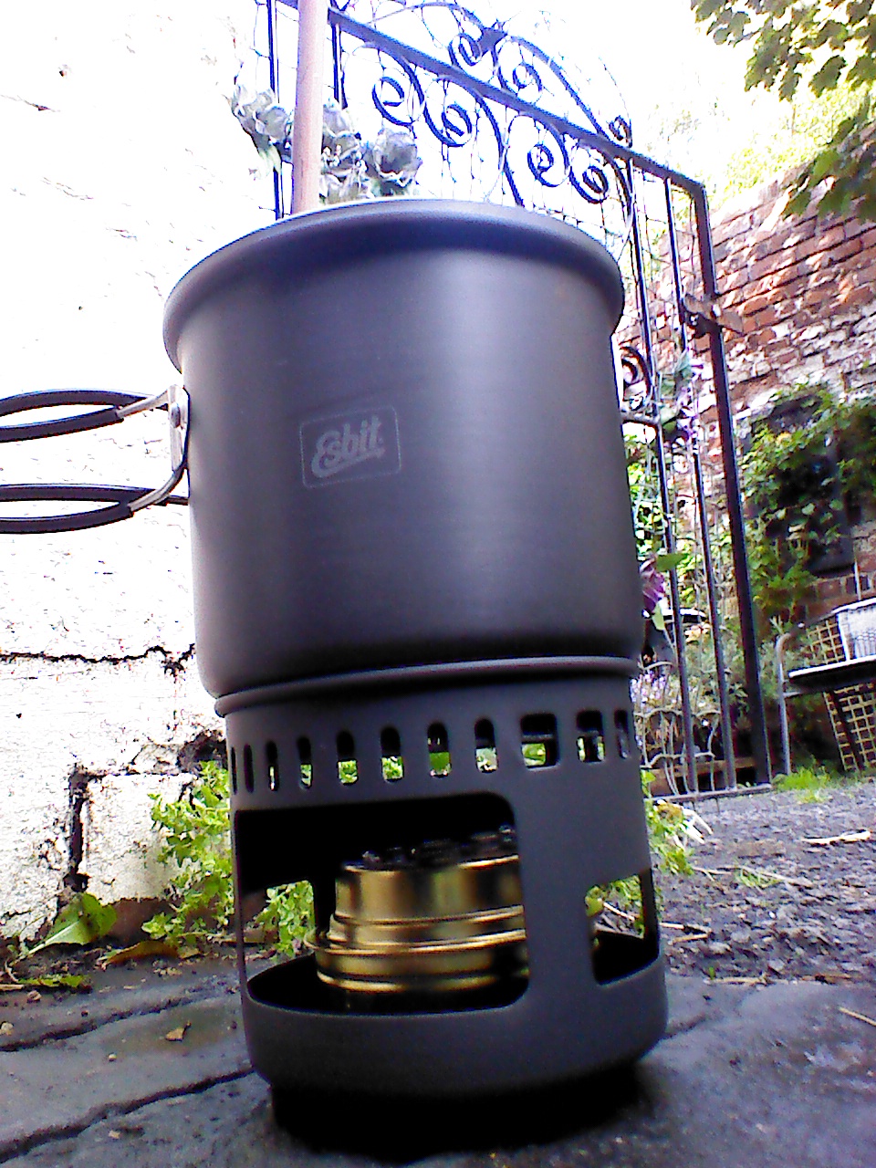 Esbit Alcohol Stove & Trekking Cookset CS985HA Reviews - Trailspace