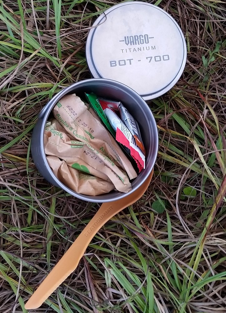 Vargo Titanium Bot 700 Reviews - Trailspace