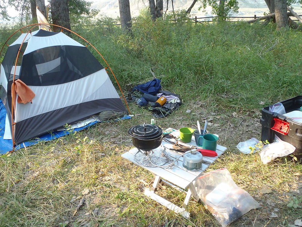 RIO Adventure One-Piece Camp Table Reviews - Trailspace