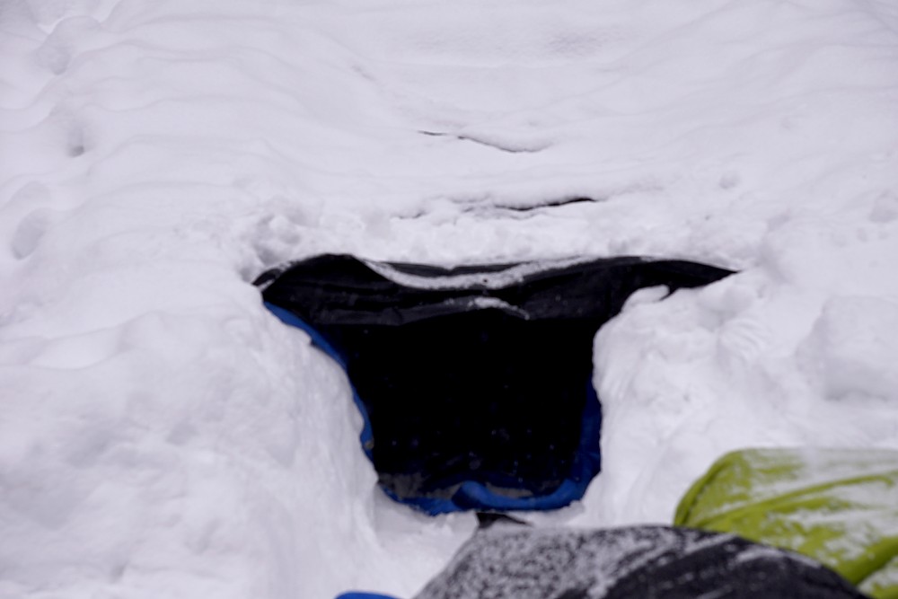 DIY: Snow Cave for Survival Reviews - Trailspace