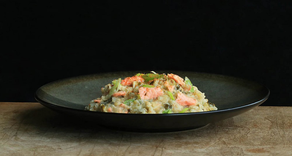 Stowaway Gourmet Miso Salmon Okayu Reviews - Trailspace