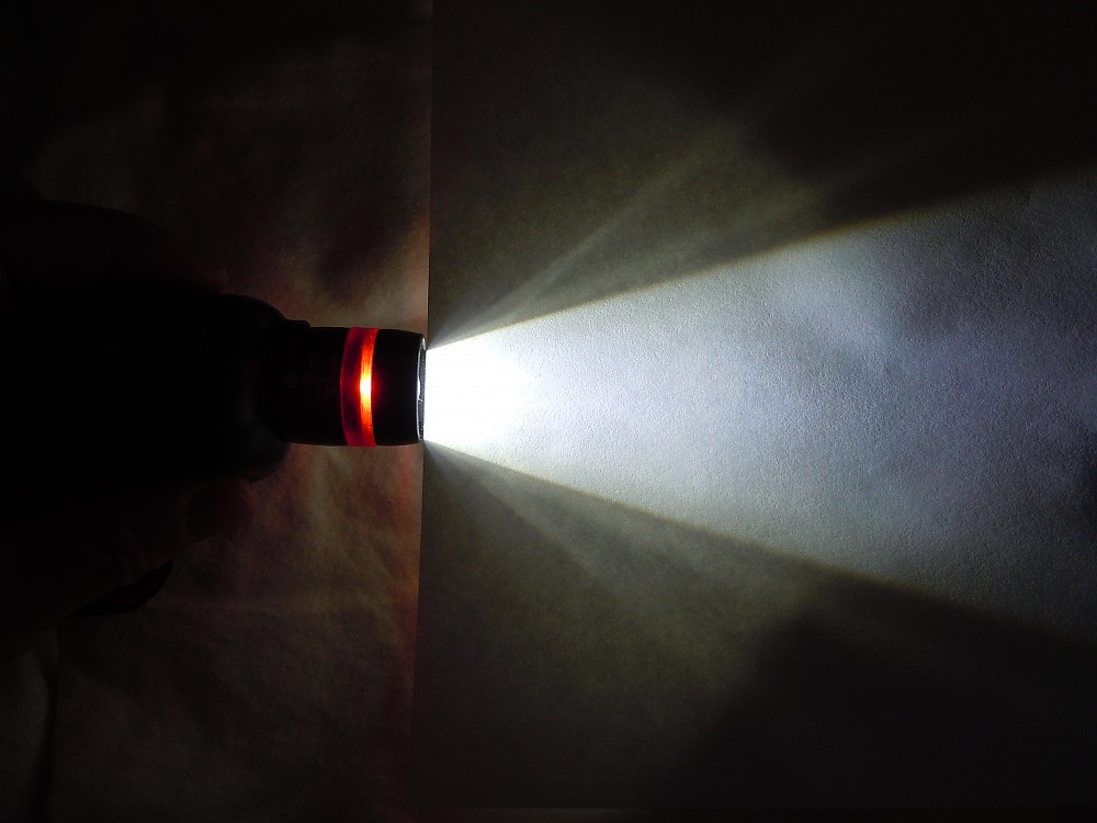 Cree 3 Watt Zoom Ultra Bright Headlamp Reviews - Trailspace