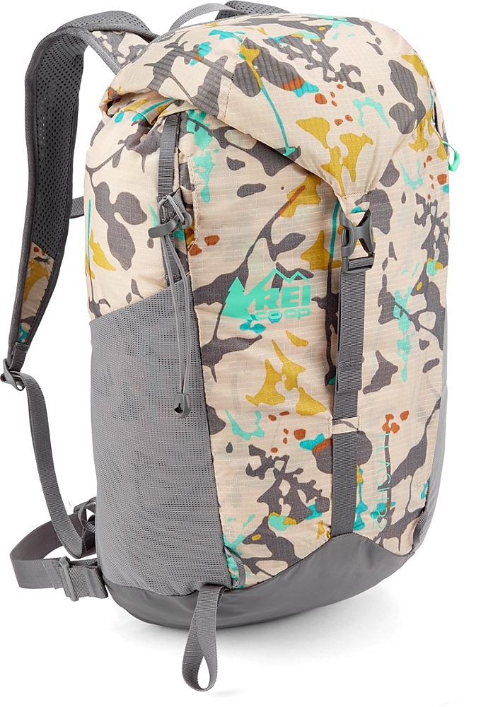 REI Flash 22 Reviews - Trailspace